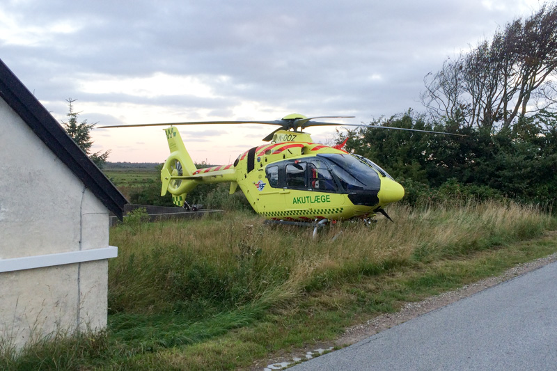 HEMS-pilot Claus flyver som få: Lander på gader og i haver for at redde liv